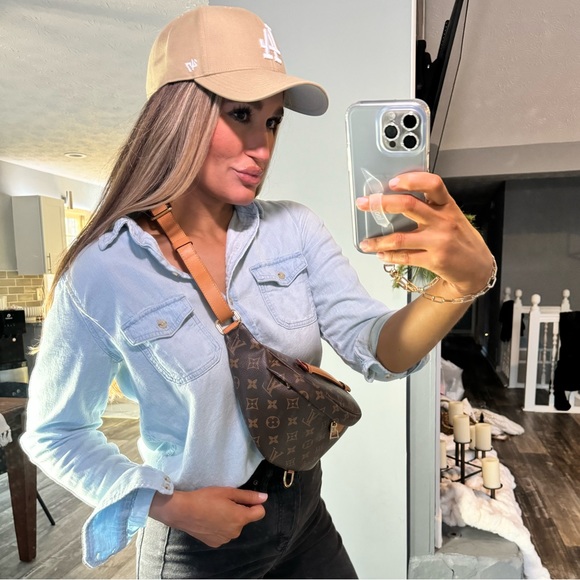 Universal Thread | Tops | Chambray Button Down | Poshmark